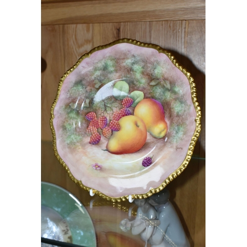 A ROYAL WORCESTER FRUIT STUDY PLATE BY ALAN TELFORD, gilt silver shape ...