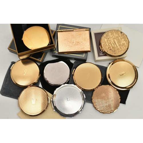 A BOX OF ASSORTED COMPACTS, to include eight 'Stratton' compacts, a ...