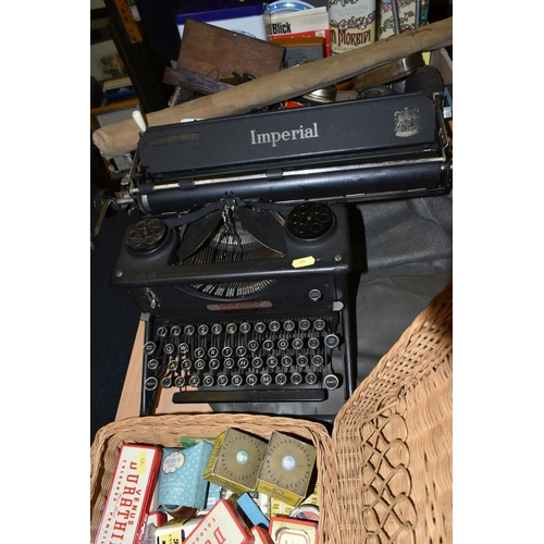 A BOX AND LOOSE ASSORTED SUNDRY ITEMS, to include vintage boxed ...