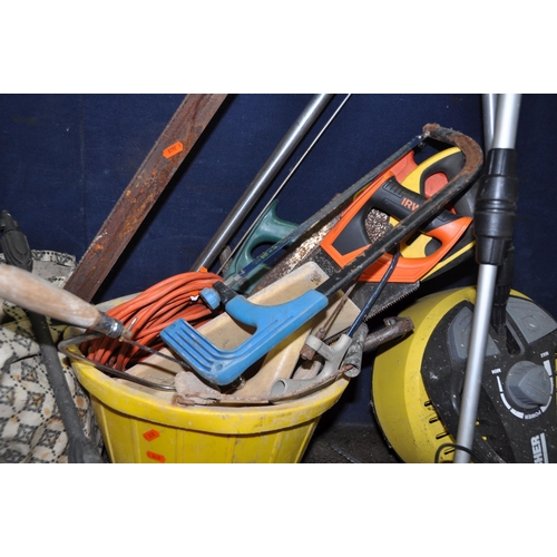 A COLLECTION OF HAND AND POWER TOOLS including a Wickes detail sander ...