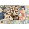 A CARDBOARD TRAY OF COINS AND BANKNOTES, to include over seventy Euro ...
