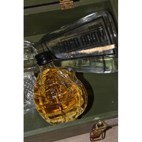 RED ARMY VODKA GIFT BOX, containing a One Litre glass Kalashnikov rifle ...