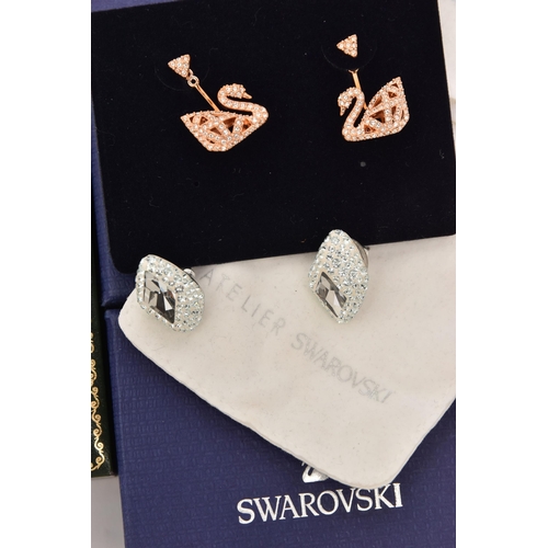 AN ASSORTMENT OF JEWELLERY, to include a 9ct gold cultured pearl and ...