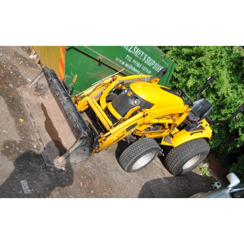 A 2008 JCB 327 HST COMPACT TRACTOR (SPARES OR REPAIRS) with full width ...