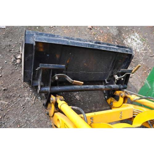 A 2008 JCB 327 HST COMPACT TRACTOR (SPARES OR REPAIRS) with full width ...