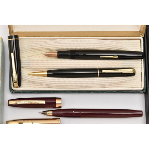AN ASSORTMENT OF PENS, to include a 'Sheaffer' fountain pen, nib ...