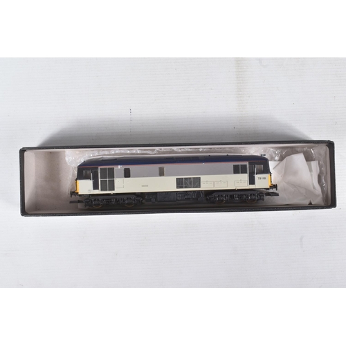 FIVE BOXED OO GAUGE LOCOMOTIVES, Lima class 33 No.D6506, missing ...