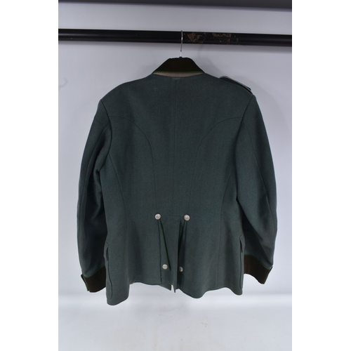 A NAZI GERMANY ERA GERMAN SCUTZPOLIZEI POLICE OFFICERS TUNIC, this ...