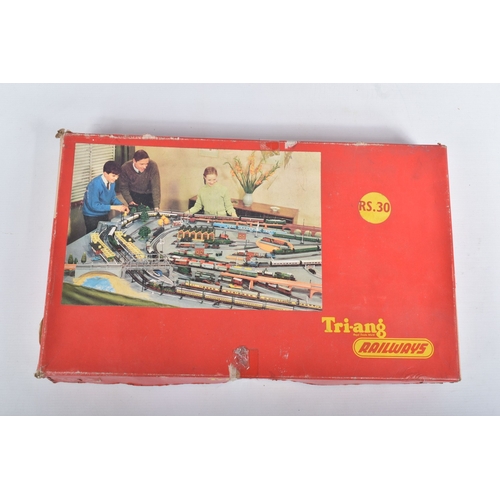 A BOXED TRI-ANG RAILWAYS OO GAUGE CRASH TRAIN SET, No.RS30, appears ...