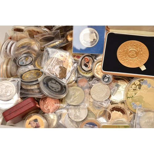 FOUR PLASTIC,ONE CARDBOARD BOXES OF MAINLY COMMEMORATIVE COINS TO ...