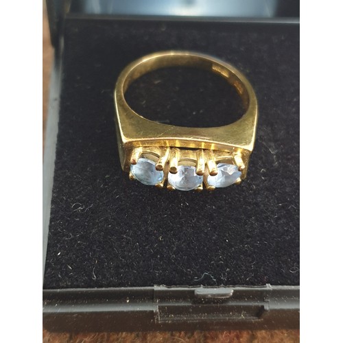 8 Ct Gold Ladies 3 Blue Stone Ring Size n/o 5g Hallmark 333