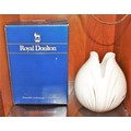 Boxed Royal Doulton Tulip Vase Designed by Gerald Gulotta