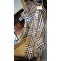 Good Quality Woollen Travel Rug with Buttons