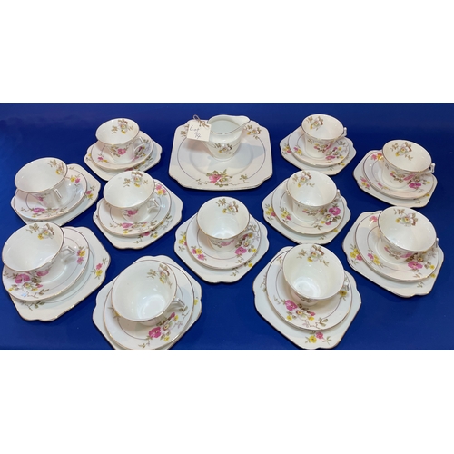 Colclough Art deco 11 place tea set.