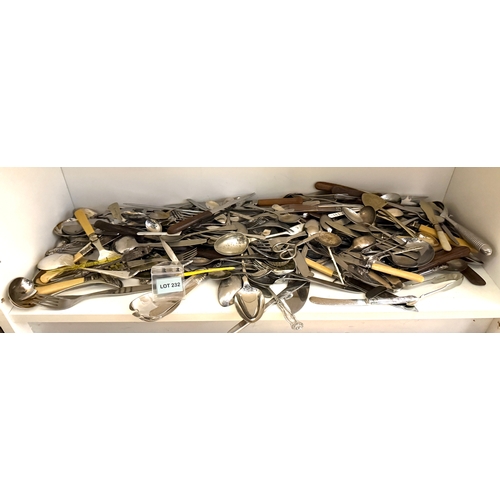 Mixed lots of cutlery
