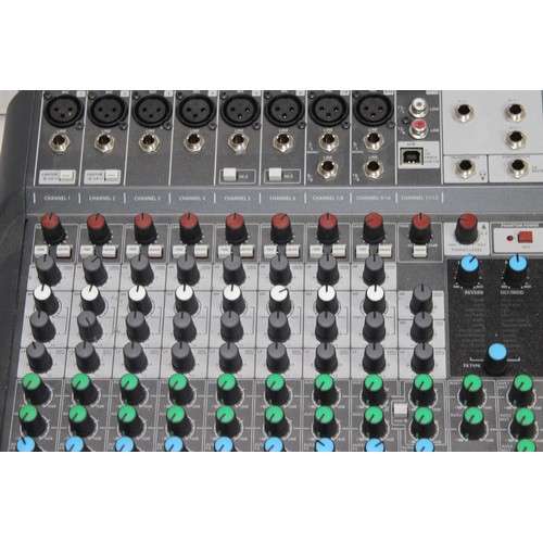 SOUNDCRAFT SIGNATURE 12 MULTI - TRACK