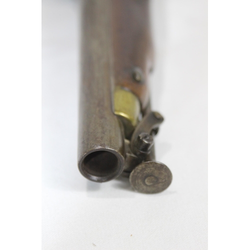 A FLINTLOCK NEW LAND PATTERN PISTOL CIRCA 1810 WITH 9IN BARREL STRUCK ...