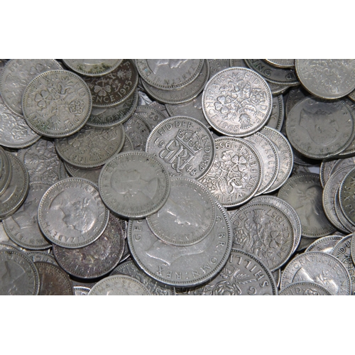 QUANTITY OF BRITISH MODERN SILVER COINS