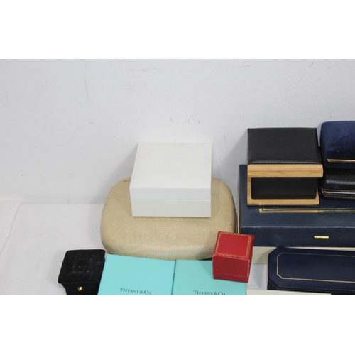 QUANTITY OF EMPTY JEWELLERY BOXES ETC
