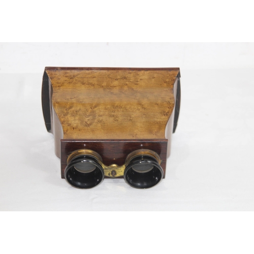 ANTIQUE WOODEN CASED VIEWER