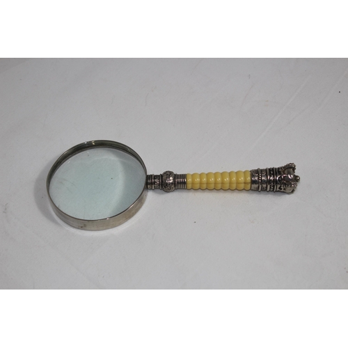 ORNATE MAGNIFYING GLASS