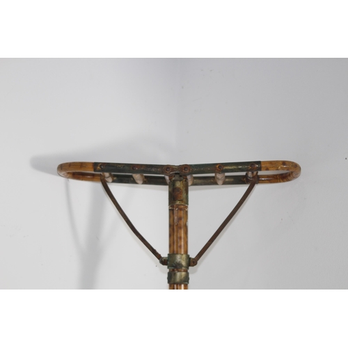 VINTAGE SHOOTING STICK