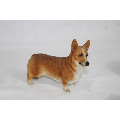QUANTITY OF CORGI COLLECTABLE FIGURES INCLUDING BESWICK - 1 A/F 15 X 13CM