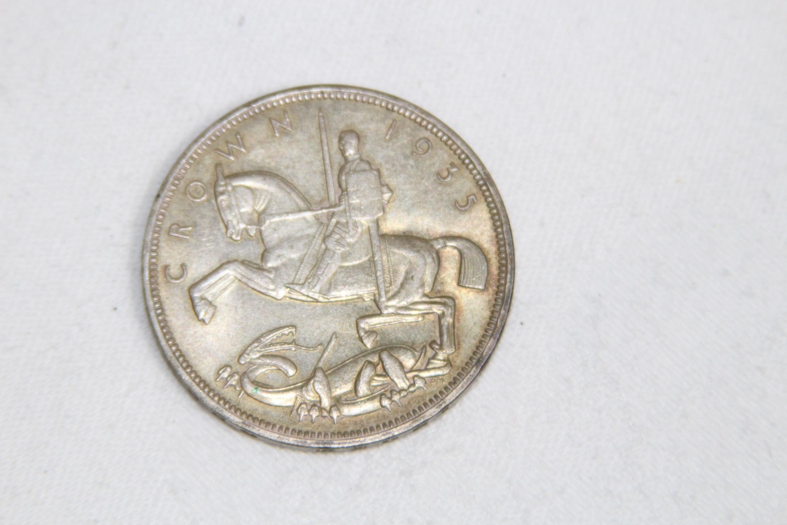 GEORGE V SILVER COIN, A 1935 ROCKING HORSE CROWN
