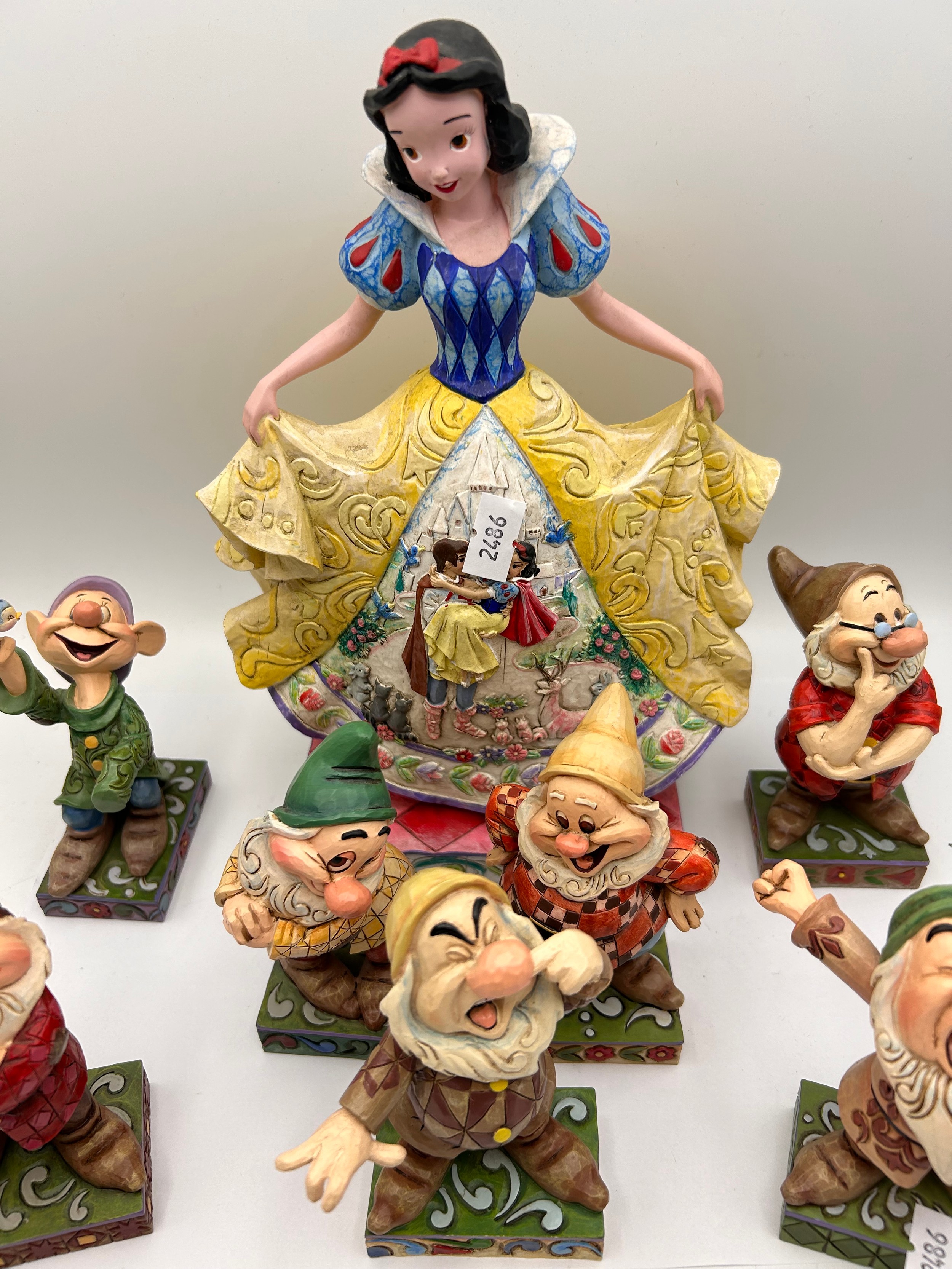 Walt Disney Showcase Collection, Snow White And The Severn Dwarfs, Snow ...