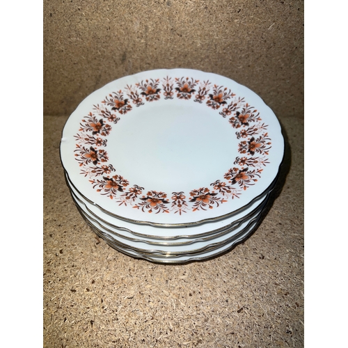Set of 6 Plates
