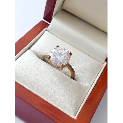 Beautiful single stone Ring