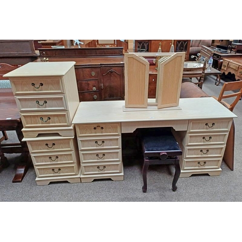 G-PLAN DRESSING TABLE WITH MIRROR & PAIR OF MATCHING BEDSIDE CHESTS, ETC.
