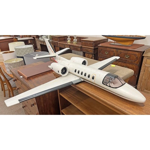 RADIO CONTROLLED ELECTRIC PLANE MODELLED AFTER A JET WITH DUAL ENGINES ...