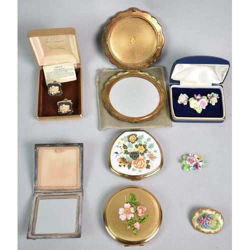 Four Various Ladies Powder Compacts to include Silver Engine Turned ...