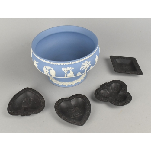 Five Pieces of Wedgwood to Comprise Set of Four Basalt Shaped Dishes ...