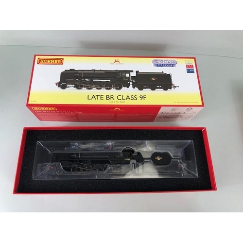 Hornby Trains, 00 Gauge Locomotives, R3986, Late BR Class, 9F 2-10-0 ...