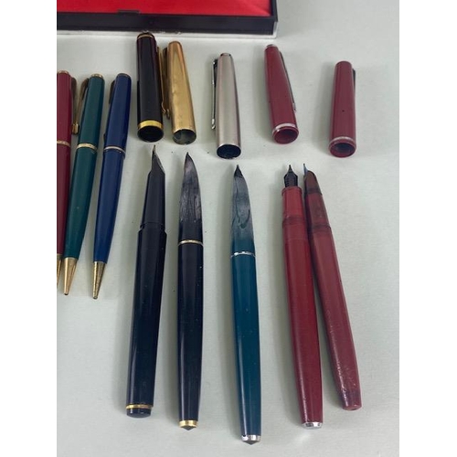 Vintage Pens, collection of 20th century fountain pens and propelling ...