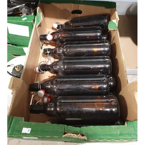 A plastic beer keg and four boxes of beer making bottles. No shipping ...