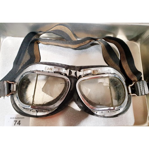 A pair of vintage Stadium goggles, A/F. UK shipping £14.