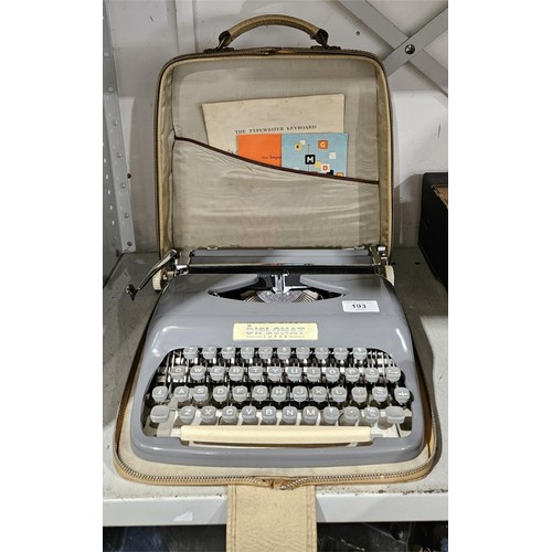 A vintage Diplomat Super portable typewriter. No shipping. Arrange ...