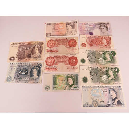 11 Vintage british bank notes all in good condition and most are unfolded