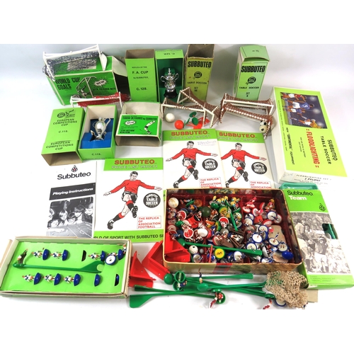 Selection of Subbuteo extras, FA Cup, European Cup, Goals , Floodlights ...