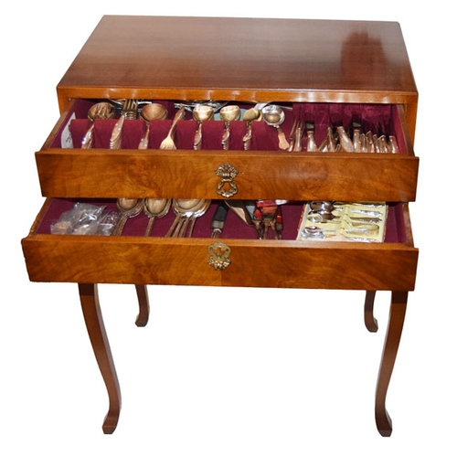 A Very Good Three Drawer Canteen Table of Cutlery