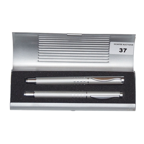 A Two Piece Pen Set