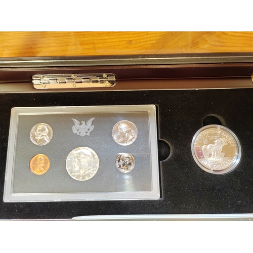 The Definitive US Mint Moon Landing Proof Coin Set including 2 x Silver ...