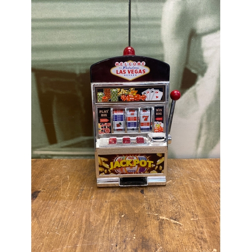 One Armed Bandit Slot Machine