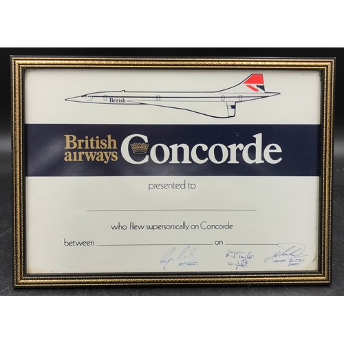 A cased 1976 hallmarked silver, 28gms, commemorative coin for the ...