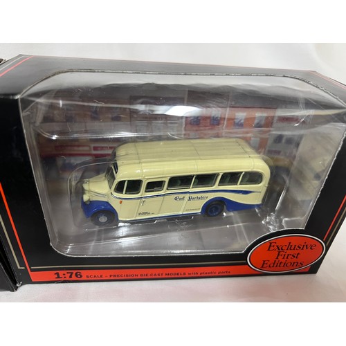 EFE/Exclusive First Editions - a boxed Bus group to include 18603 a ...