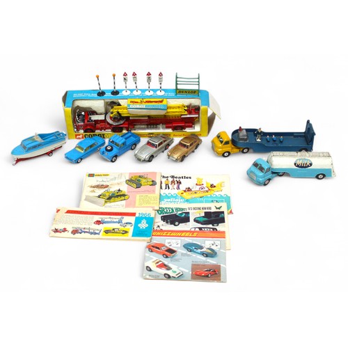 A boxed Corgi Major No. 1143 American LaFrance Aerial Rescue Truck ...