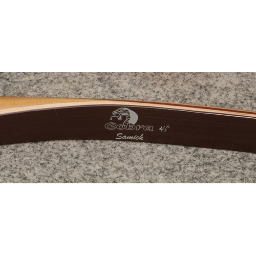 A Samick of Korea Cobra 45 recurve bow along with quiver of arrows ...